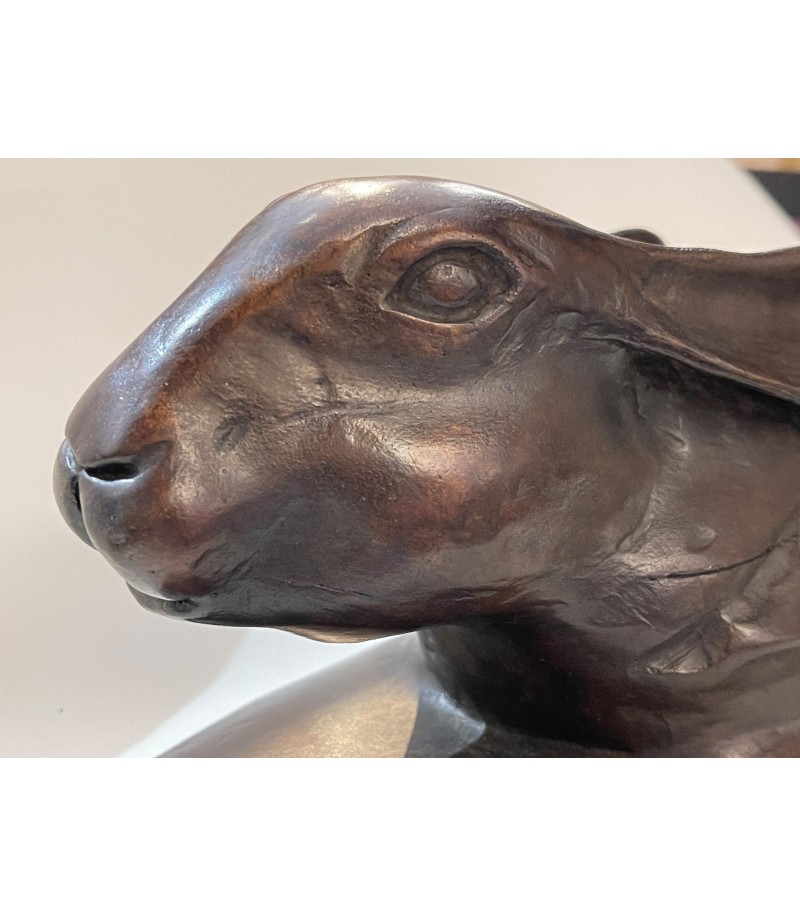 Sculpture | Lievre au gîte | Joachim Belmas | Animal-Art-Gallery-Paris
