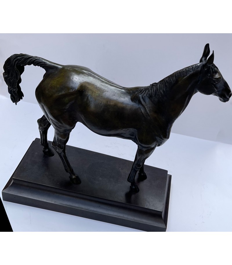 Sculpture | Un cheval | Alexandre Strelkov | Animal-Art-Gallery-Paris